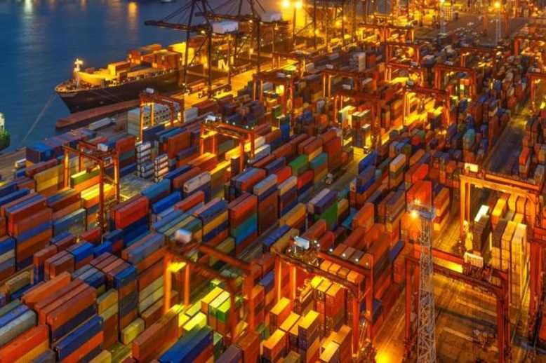 How are Africa's export commodity assets critical to achieving economic ...