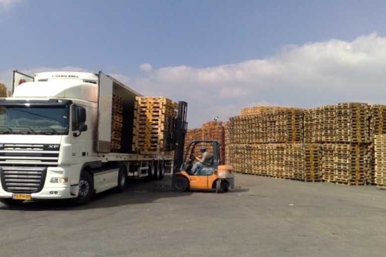 Pallet pooling makes warehousing sense | Supplier Management | Supply ...